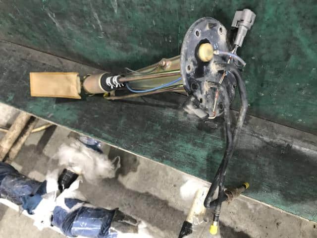 [Used]Fuel Pump TOYOTA Landcruiser prado 1997 E-VZJ90W 2322146010 - BE ...