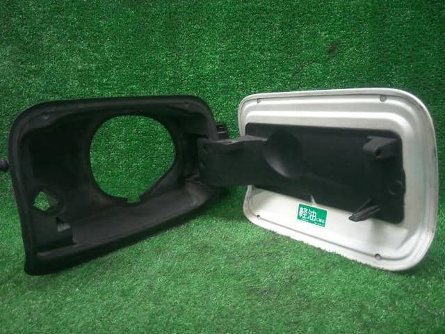 [Used]Fuel Filler Lid BMW 5 Series 2013 LDA-FW20 41007204341 - BE ...