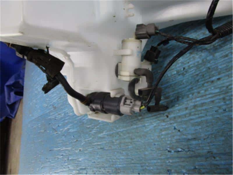 [Used]Windshield Washer Reservoir Tank SUBARU Impreza XV 2013 DBA-GP7 ...