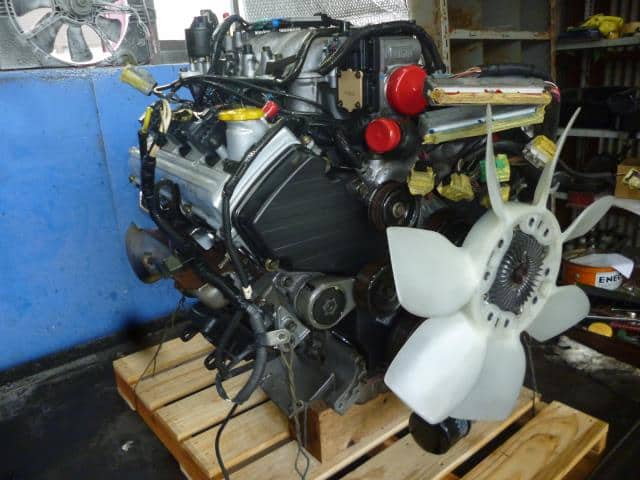 [Used]6VE1-W Engine ISUZU Bighorn(isuzu) 2001 TA-UBS26GW - BE FORWARD ...