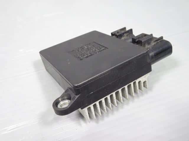 [Used]Control Unit TOYOTA Hiace 2012 CBF-TRH200V 8925726020 - BE ...