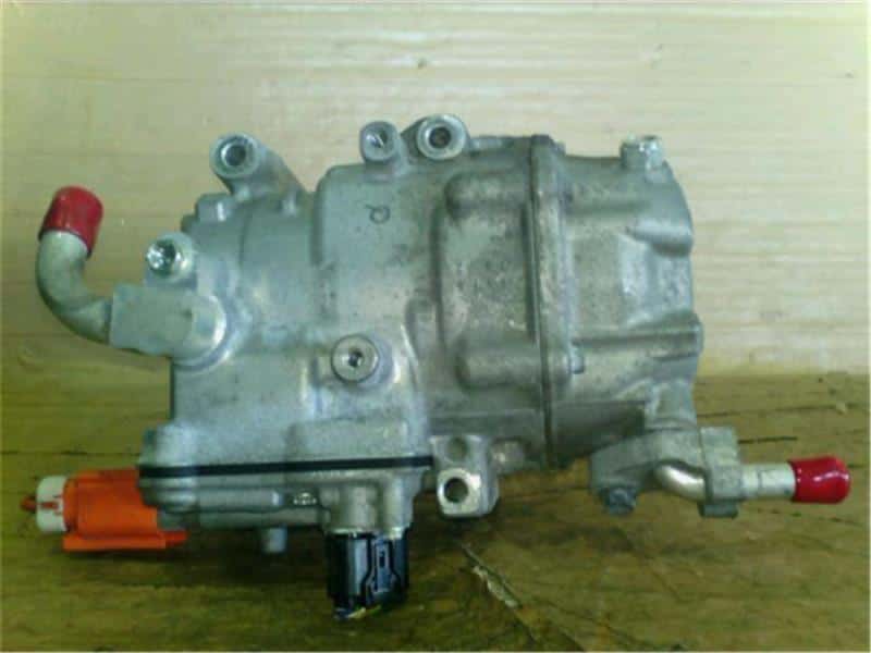 [Used]A/C Compressor TOYOTA Corolla Fielder 2016 DAA-NKE165G - BE ...