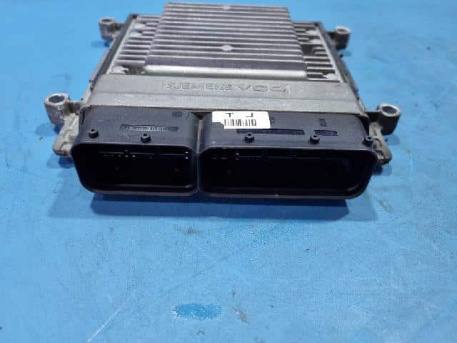 [Used] Engine Control Unit / ECU KIA Rondo 2007 39102-25700 - BE ...