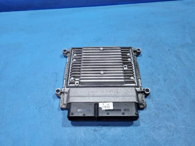 [Used] Engine Control Unit / ECU KIA Rondo 2007 39102-25700 - BE ...