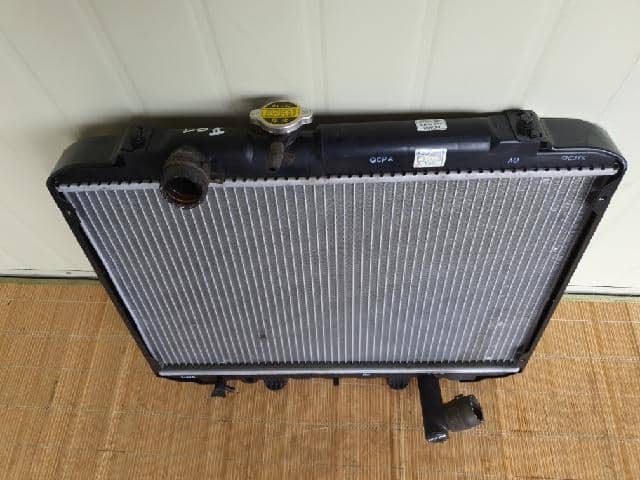 [Used] Radiator HYUNDAI Porter 2000 25310-4B001 - BE FORWARD Auto Parts