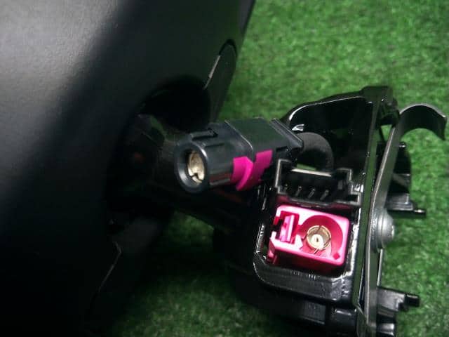 [Used]Room Mirror BMW 2015 DBA-2A15 51169869442 - BE FORWARD Auto Parts