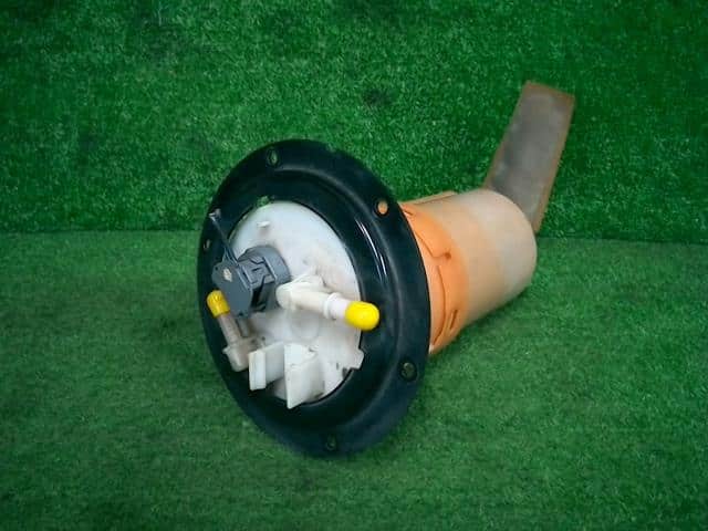 [Used]Fuel Pump MITSUBISHI Pajero 2006 CBA-V93W 1760A227 - BE FORWARD ...