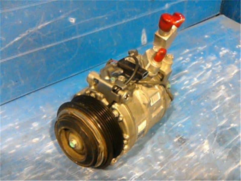 [Used]A/C Compressor MERCEDES-BENZ V-Class 2016 ABA-639350 A0008303202 - BE FORWARD Auto Parts