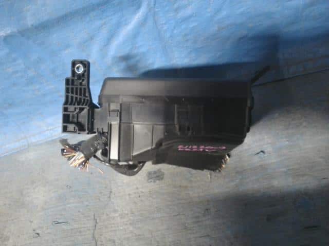 [Used]Fuse Box MAZDA CX-5 2012 LDA-KE2AW KD4566760A - BE FORWARD Auto Parts