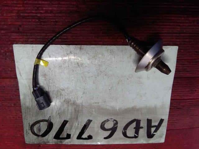 [Used]O2 Sensor TOYOTA Corolla Fielder 2013 DAA-NKE165G 8946752080 - BE ...