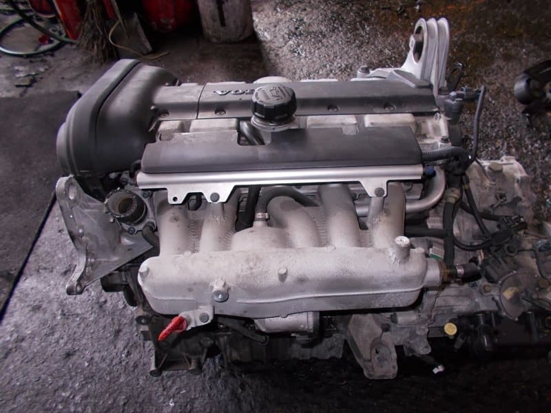 [Used]"psi" Volvo SB XC70 B5254 turbo engine 110,824km 2005 type - BE ...