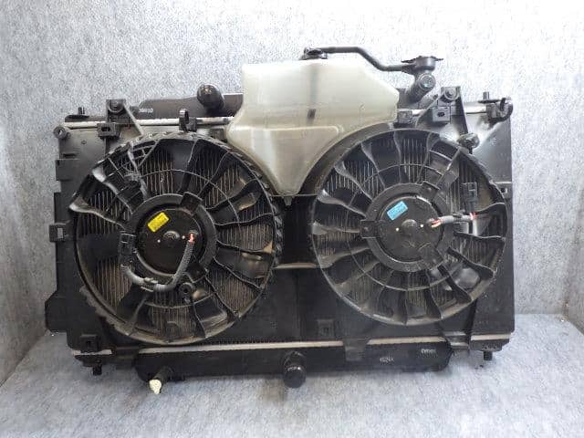 [Used]Radiator MAZDA Axela 2014 DBA-BMEFS PE2015200 - BE FORWARD Auto Parts
