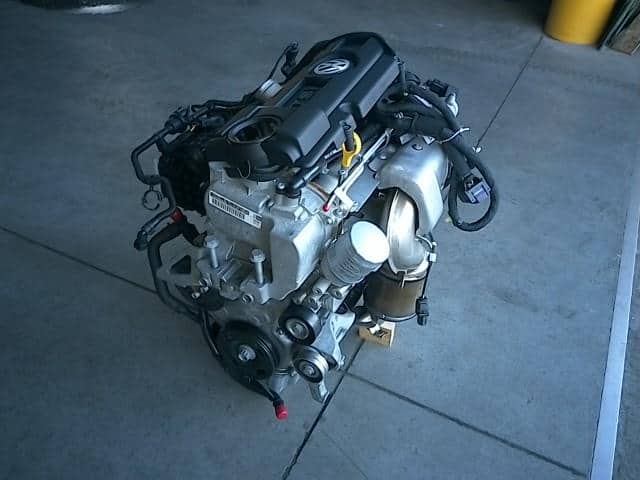 [Used]CAX Engine VOLKSWAGEN Variant 2014 DBA-3CCAX 03C 100 092 - BE ...
