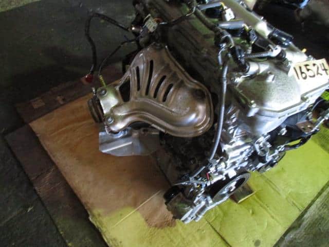 [Used]2ZR-FAE Engine TOYOTA Isis 2013 DBA-ZGM10W 1900037620 - BE ...