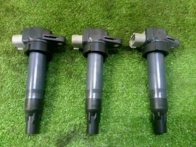 [Used]Ignition Coil SUZUKI Hustler 2015 DBA-MR31S 3340064P10 - BE ...