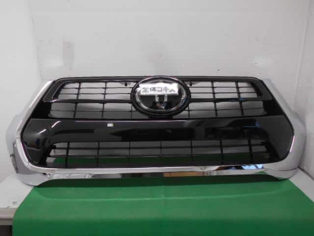 [Used]Radiator Grille TOYOTA Hilux 2020 3DF-GUN125 531000KG80 - BE ...
