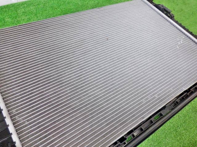 [Used]Radiator PEUGEOT 3008 2022 3DA-P84AH01 9832930080 - BE FORWARD ...