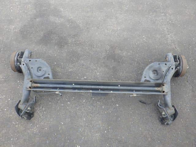 [Used]Rear Axle Beam Assembly NISSAN Note 2005 DBA-E11 555011U600 - BE ...
