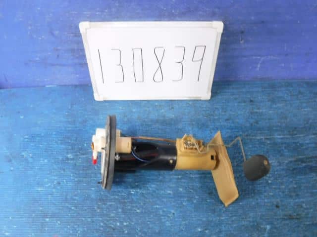 [Used]Fuel Pump HONDA Life 1999 GF-JB1 17040S2K000 - BE FORWARD Auto Parts