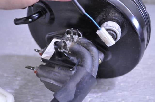 [Used]Brake Master Cylinder NISSAN Clipper 2006 GBD-U71T 472106A0A1 ...