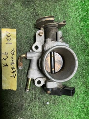 [Used]Throttle Body MAZDA Demio 1999 GF-DW3W - BE FORWARD Auto Parts
