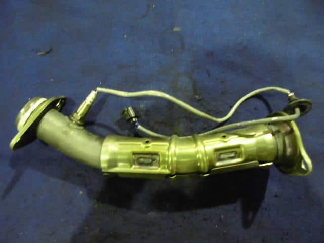 [Used]Front Exhaust Pipe MITSUBISHI Outlander 2020 DBA-GF7W 1570C008 ...