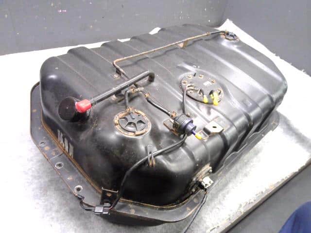 [Used]Fuel Tank ISUZU Bighorn(isuzu) 2000 GF-UBS26GW 8971615283 - BE ...
