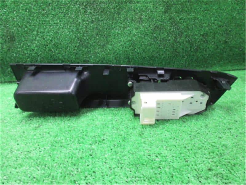 [Used]Power Window Switch TOYOTA Vitz 2011 DBA-KSP130 8482052450 - BE ...