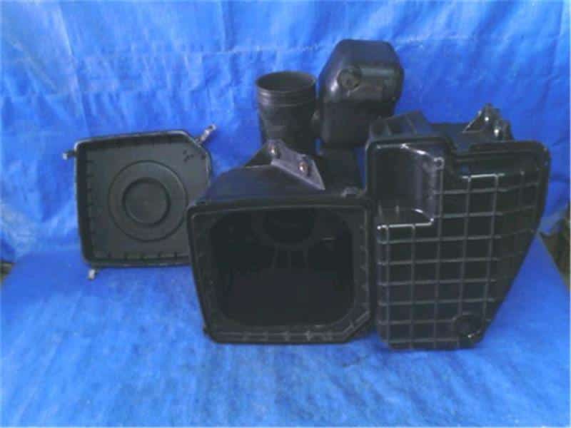 [Used]Air Cleaner Assembly ISUZU ELF 1997 KK-NPR72GDR - BE FORWARD Auto ...