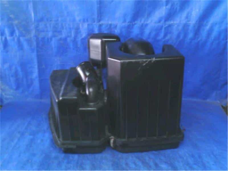 [Used]Air Cleaner Assembly ISUZU ELF 1997 KK-NPR72GDR - BE FORWARD Auto ...