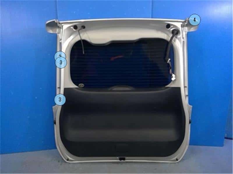[Used]Back Door Assembly TOYOTA Noah 2016 DAA-ZWR80W - BE FORWARD Auto ...