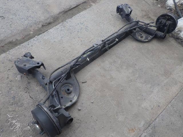 [Used]Rear Axle Beam Assembly NISSAN Note 2007 DBA-E11 555014V00B - BE ...