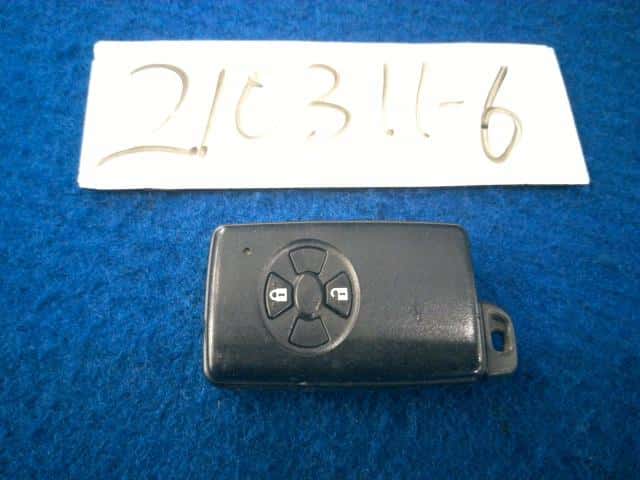 [Used]Keyless Entry Remote Control Key TOYOTA Vitz 2005 DBA-SCP90 - BE ...