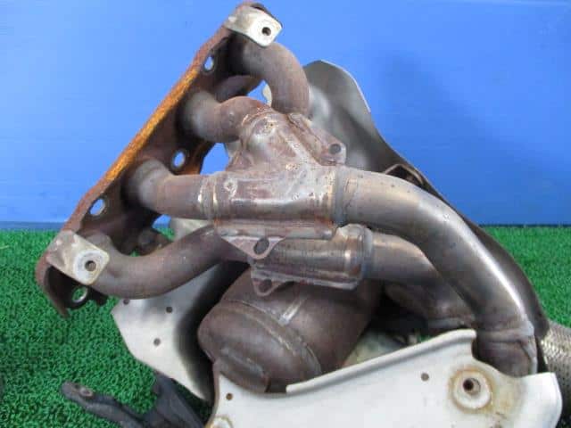 [Used]Catalyst MAZDA Axela 2014 DBA-BM5FP P5022050X - BE FORWARD Auto Parts