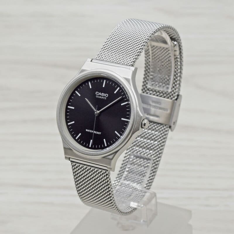 [New]CASIO mens Ladies mesh belt analog MQ-24M-1E Silver Black member ...
