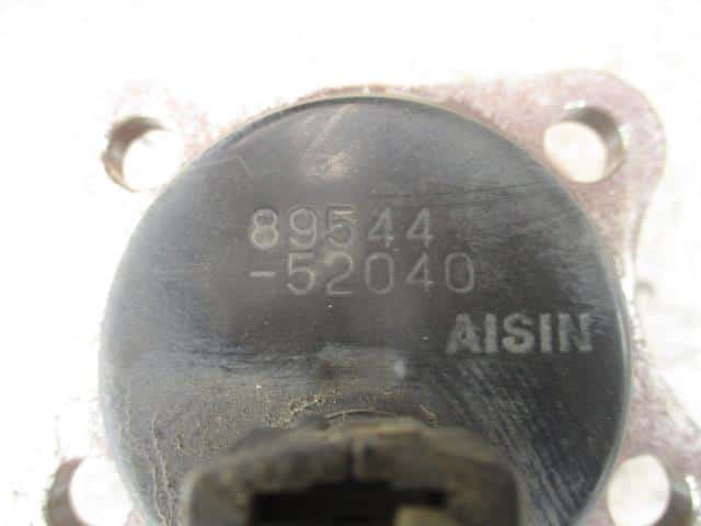 [Used]Rear Wheel Hub TOYOTA Prius 2012 DAA-ZVW30 8954452040 - BE ...