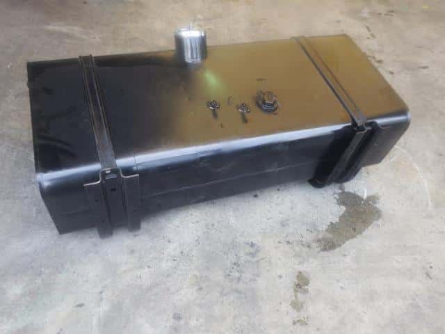 [Used]Fuel Tank MITSUBISHI Canter 1999 KK-FE63EEX - BE FORWARD Auto Parts
