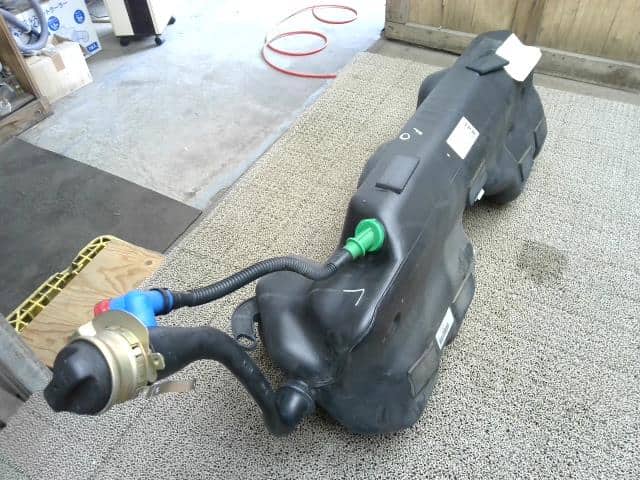 [Used]Fuel Tank BMW Z4 2005 GH-BT22 16117198750 - BE FORWARD Auto Parts