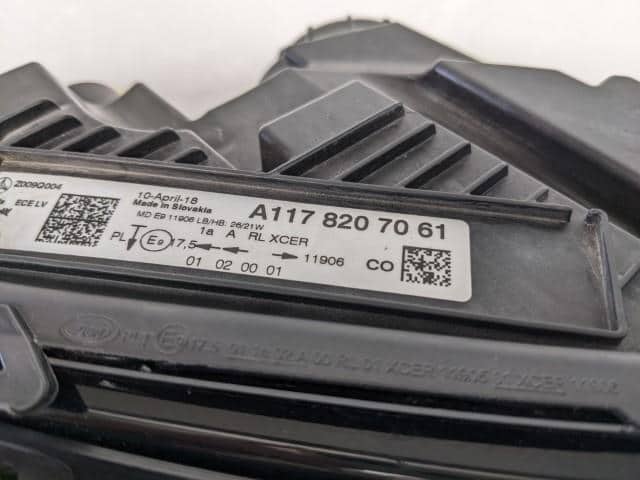 [Used]Right Headlight MERCEDES-BENZ 2017 DBA-117942 A1179060901 - BE ...