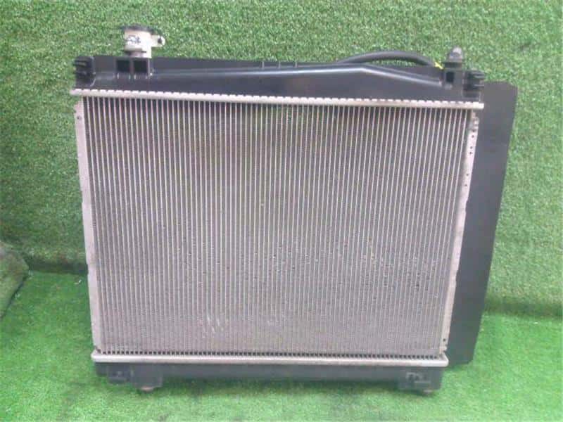[Used]Radiator TOYOTA Ractis 2016 DBA-NCP120 1640021270 - BE FORWARD ...