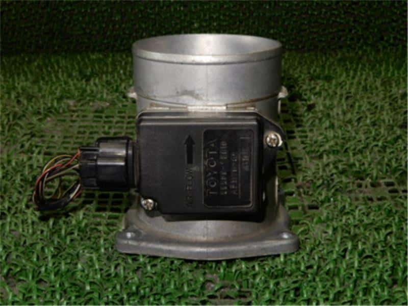 [Used]Air Flow Sensor TOYOTA Hiace Regius 1997 E-RCH41W 2225075010 - BE ...