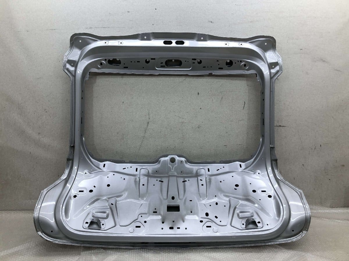 [Used]Volvo XC40 back door panel rear gate - BE FORWARD Auto Parts