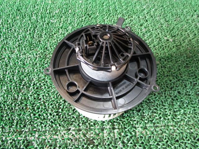[Used]Blower Motor HONDA Life 1999 GF-JB1 79310S2K003 - BE FORWARD Auto ...