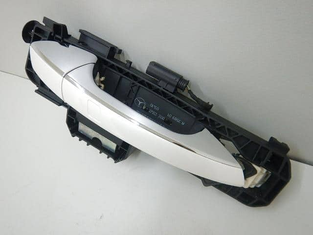 [Used]Outer Door Handle MERCEDES-BENZ Benz e class 2012 LDA-212024C ...