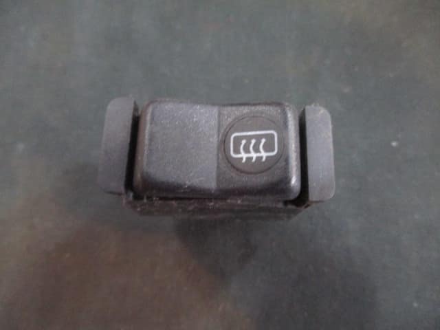 [Used] Benz W201 190E Rear glass demister switch 0008206010 buhintori ...