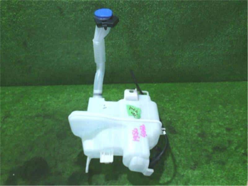 [Used]Windshield Washer Reservoir Tank MAZDA Axela 2017 DAA-BYEFP ...