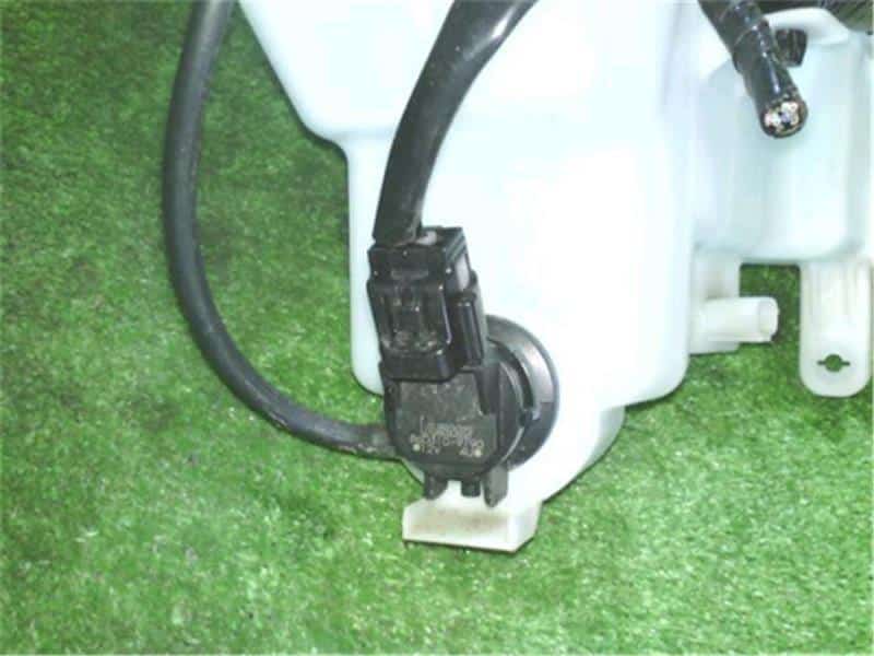 [Used]Windshield Washer Reservoir Tank MAZDA Axela 2017 DAA-BYEFP ...
