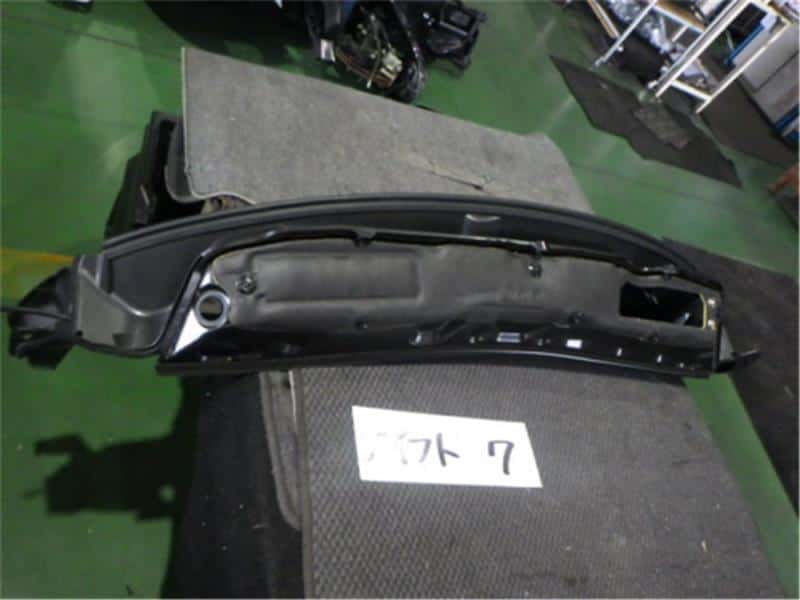 [Used]Cowl Top Panel SUZUKI Swift 2022 4BA-ZC33S 7233052R035PK - BE ...