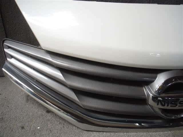 [Used]Radiator Grille NISSAN Note 2013 DBA-E12 623103VA0A - BE FORWARD ...