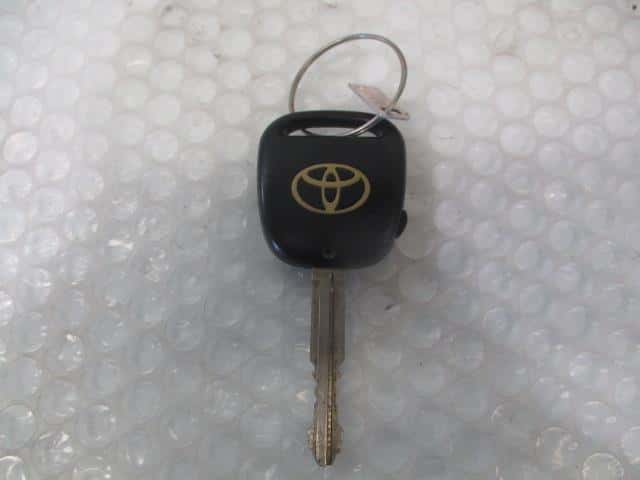 [Used]Keyless Entry Remote Control Key TOYOTA Corolla Runx 2006 DBA ...